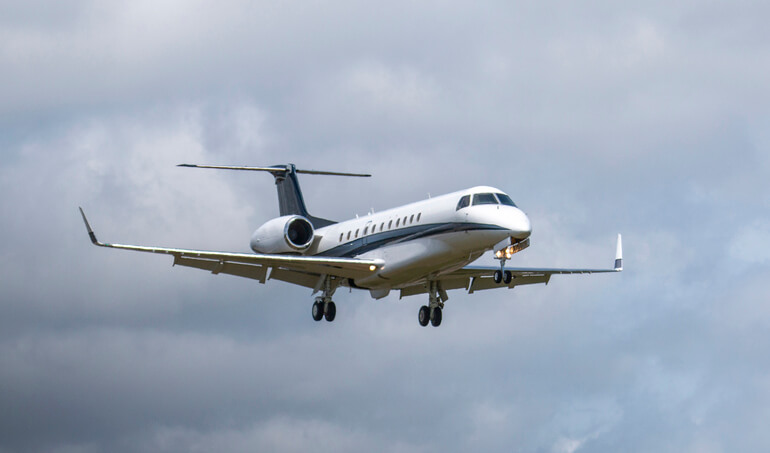 Understanding Contact Approach in Aviation | CTS Blog